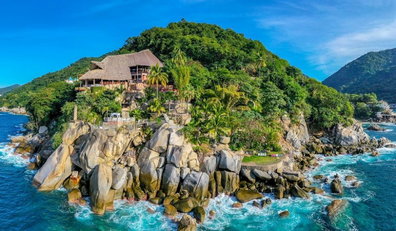 Le Kliff Puerto Vallarta is fine dining at its best with a must-see ...