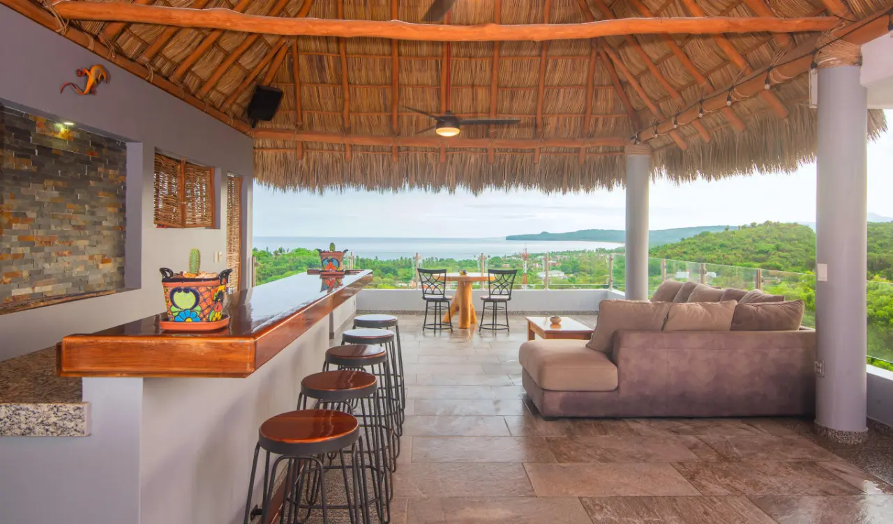 Corona del Mar - David Pullen Properties